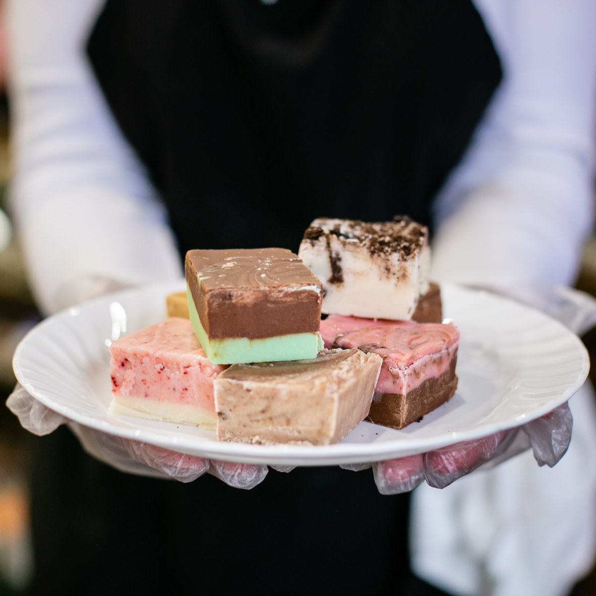 Venis Sweet Shop | Handmade Chocolate Store 100's Of Options